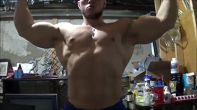 Gayforit Free Gay Porn Videos Cocky Bodybuilder Flexing